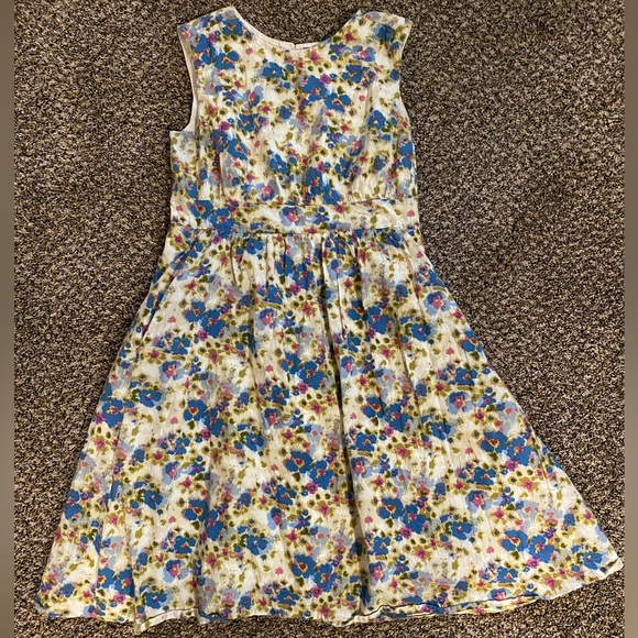 Emily and Fin | Dresses | Modcloth Emily And Fin Floral Dress | Poshmark
